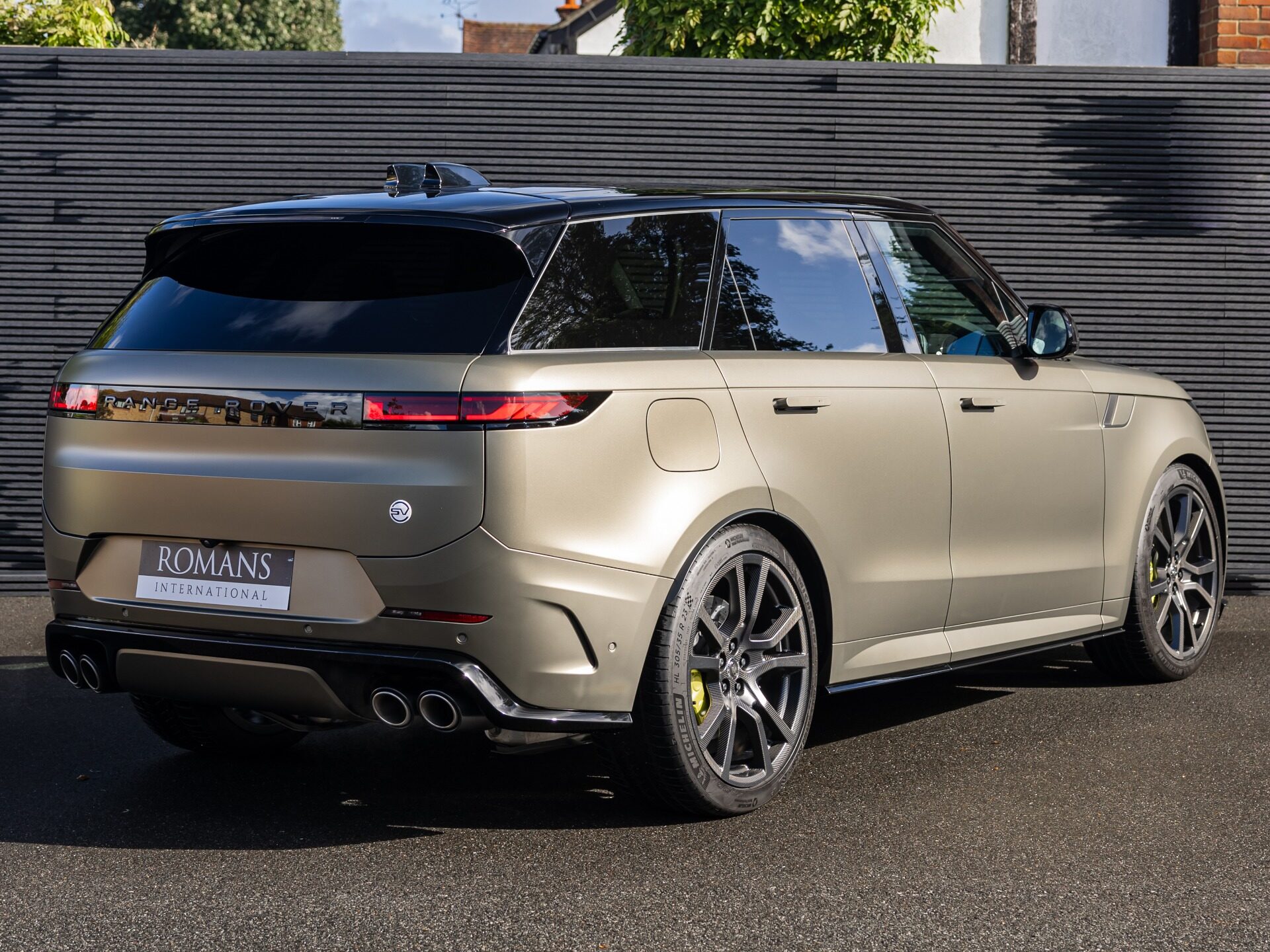 Used Land Rover Range Rover Sport P635 SV EDITION ONE CARBON BRONZE for ...