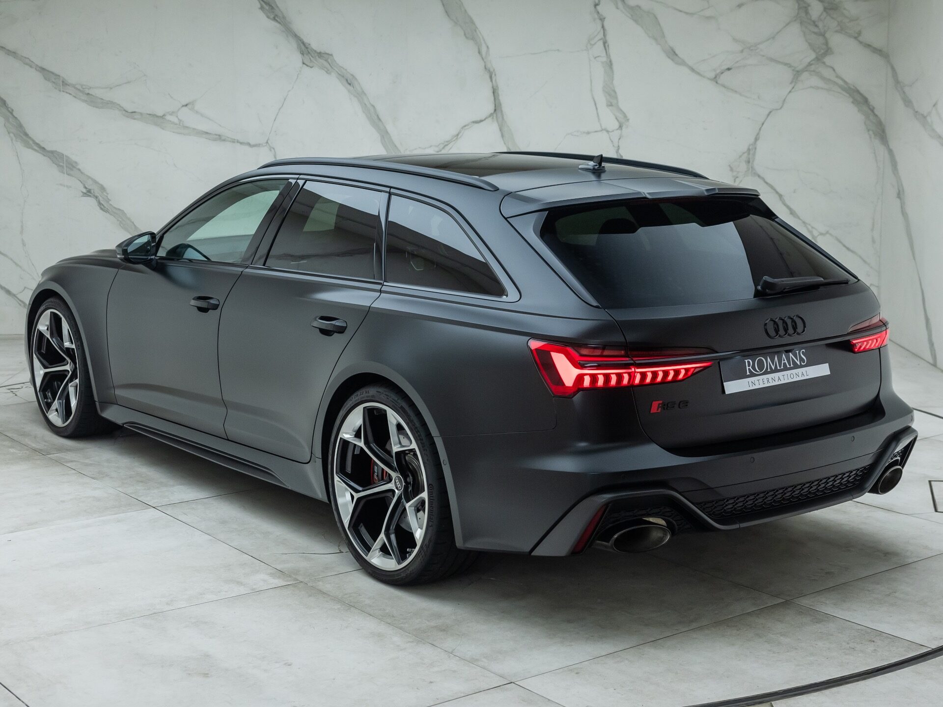 Used Audi RS6 AVANT PERFORMANCE CARBON VORSPRUNG for sale | Mythos ...