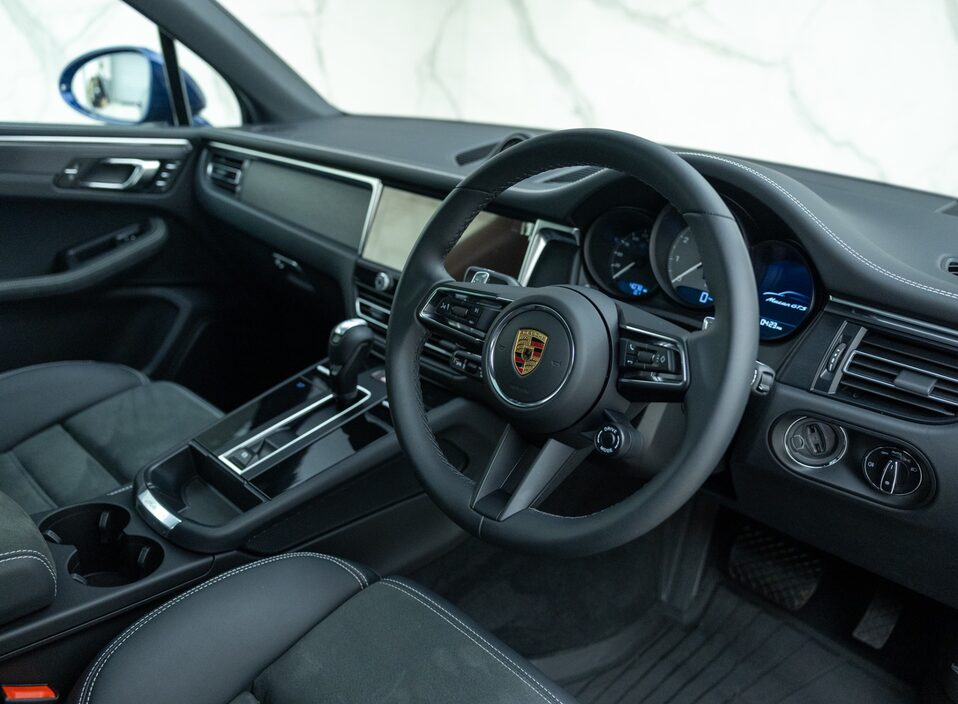 Used Porsche Macan GTS for sale | Gentian Blue Metallic