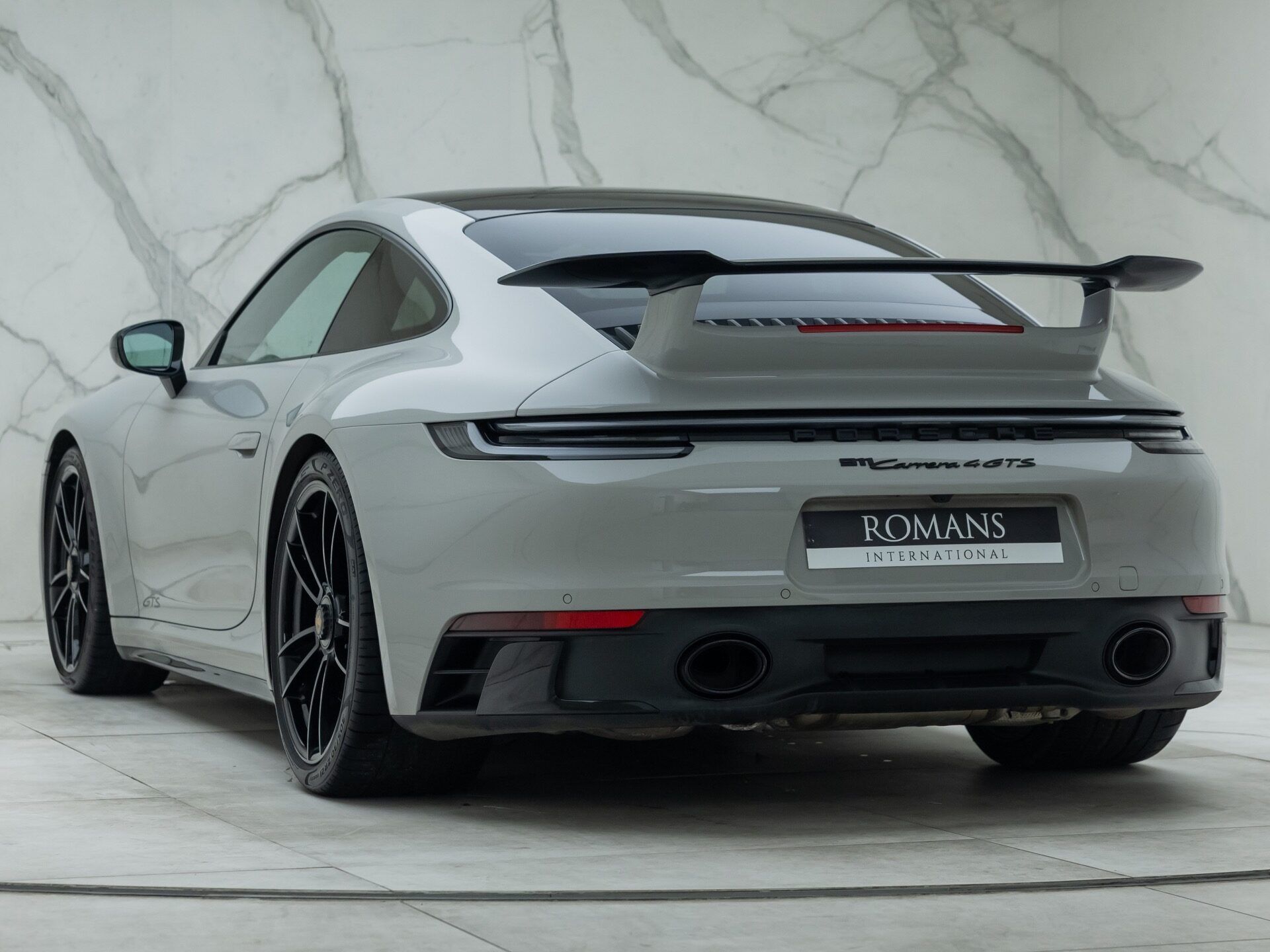 Used Porsche 911 Carrera 4 GTS (992) for sale | Crayon