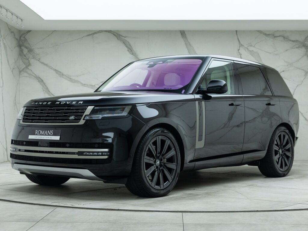 Used Land Rover Range Rover D350 SE for sale | Santorini Black