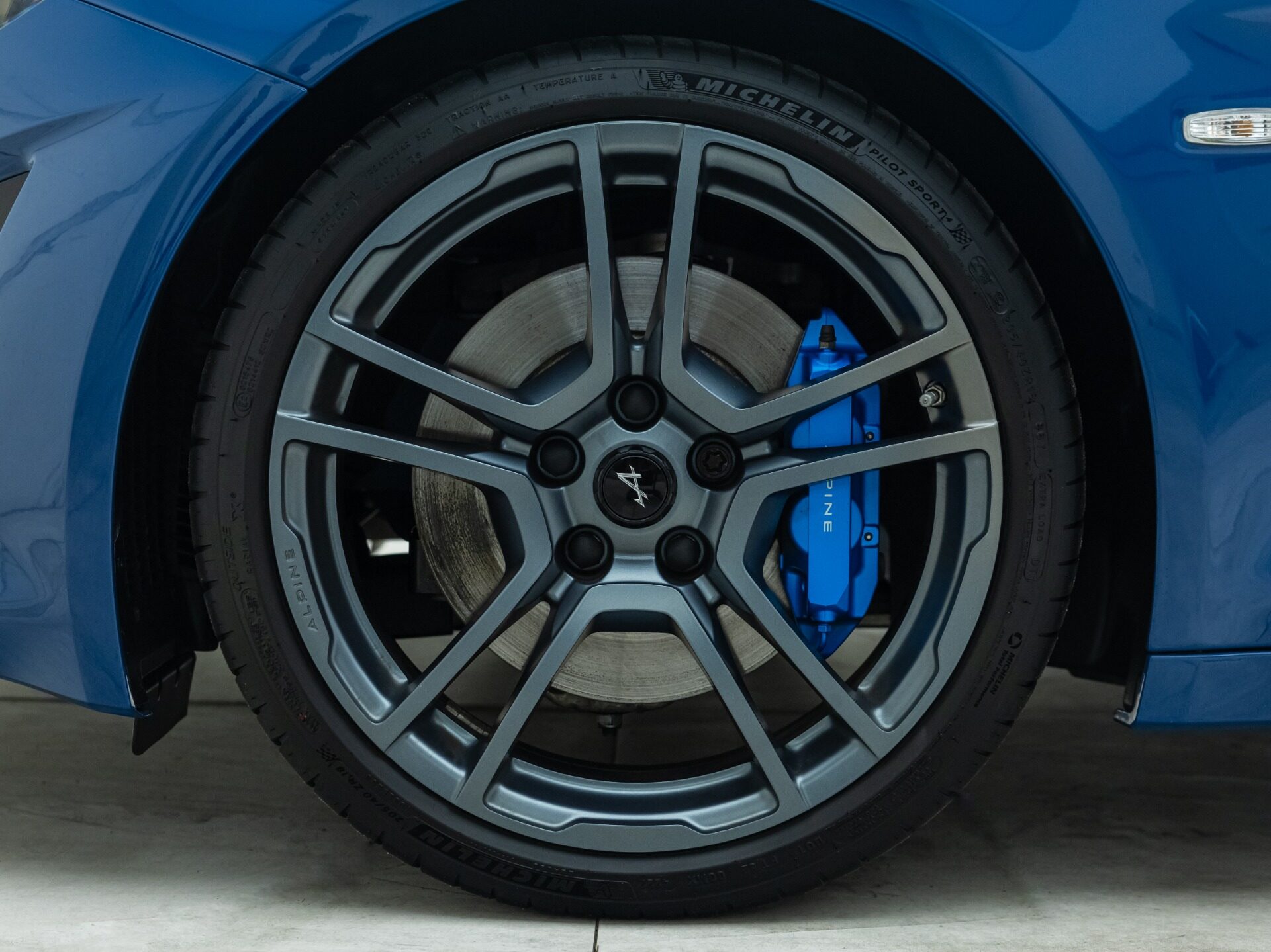 Used Alpine A110 GT for sale | Neptune Blue