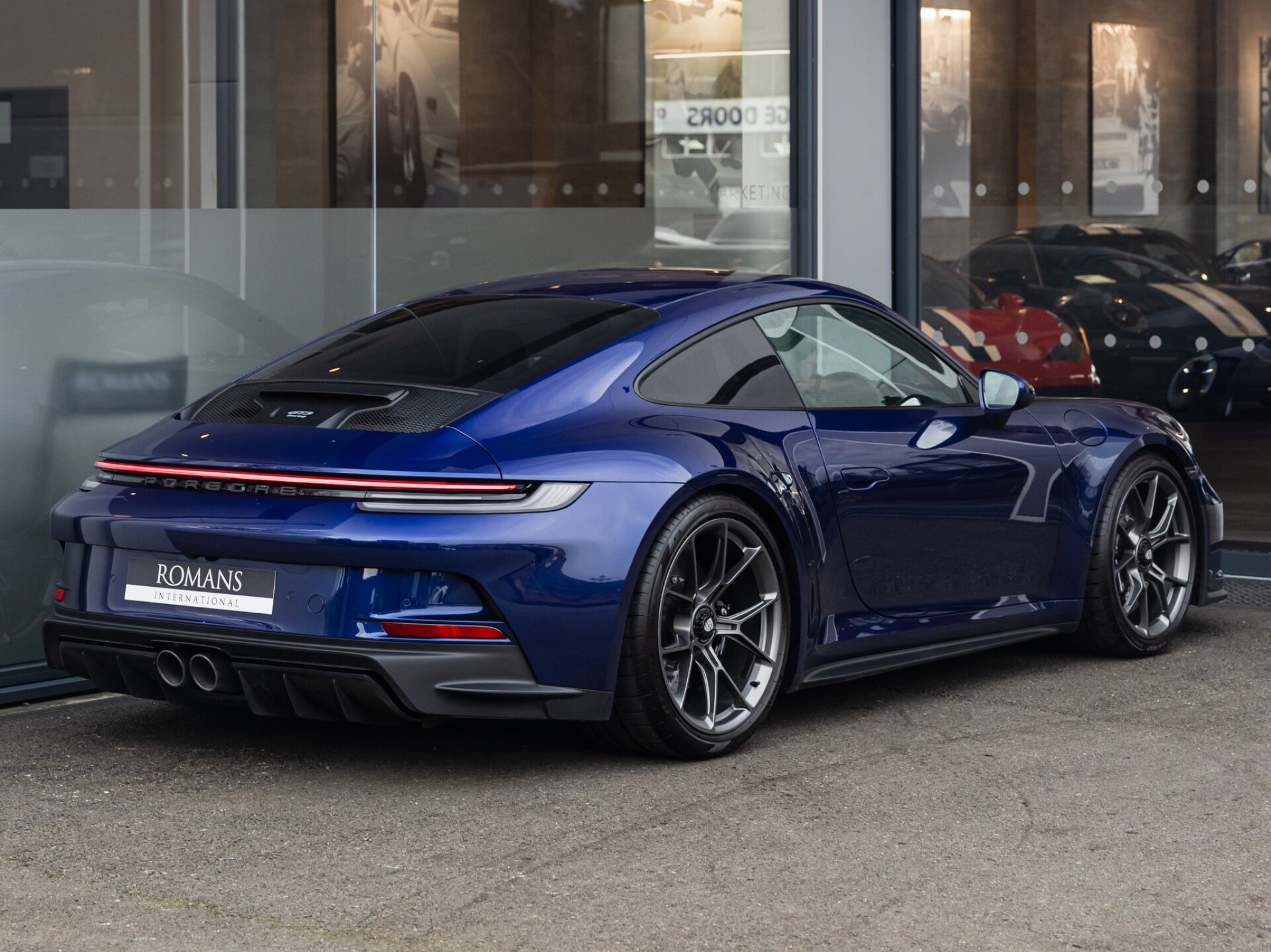 Used Porsche 911 GT3 TOURING (992) for sale | Gentian Blue Metallic