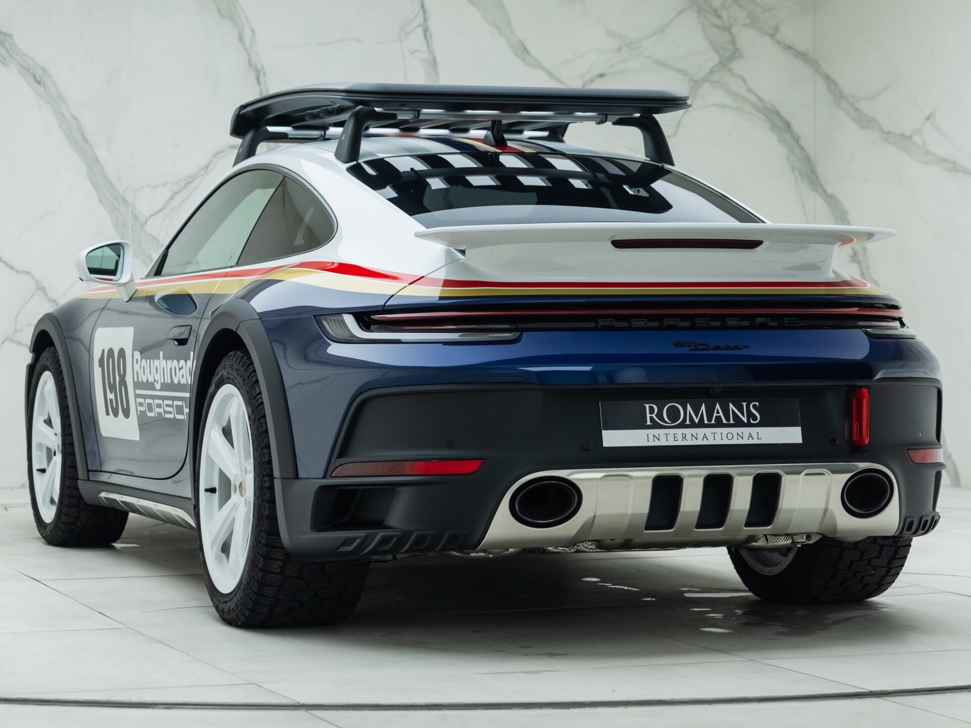 Used Porsche 911 DAKAR (992) for sale | White/ Gentian Blue