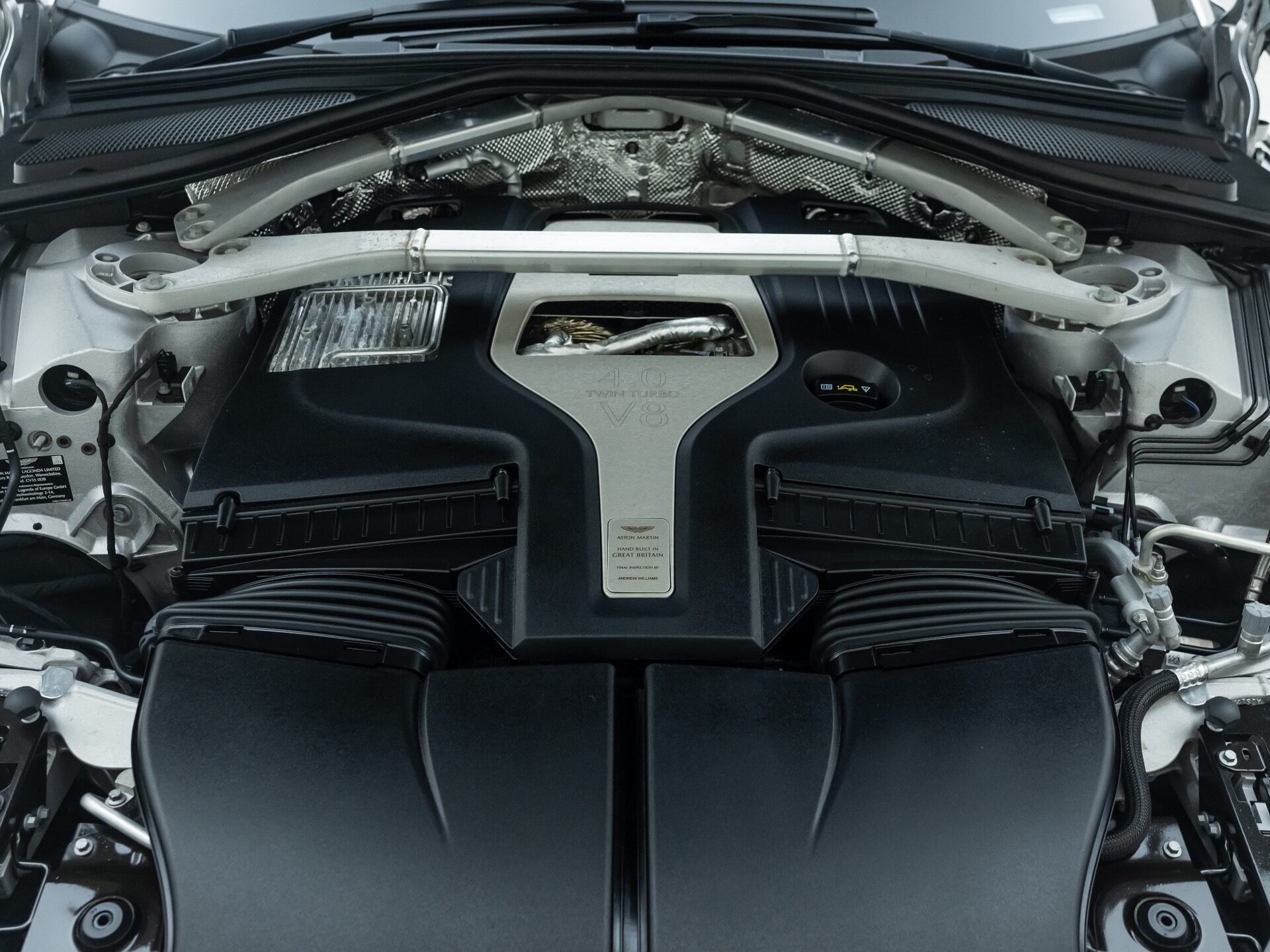 Used Aston Martin DBX 707 for sale | Aluminite Silver