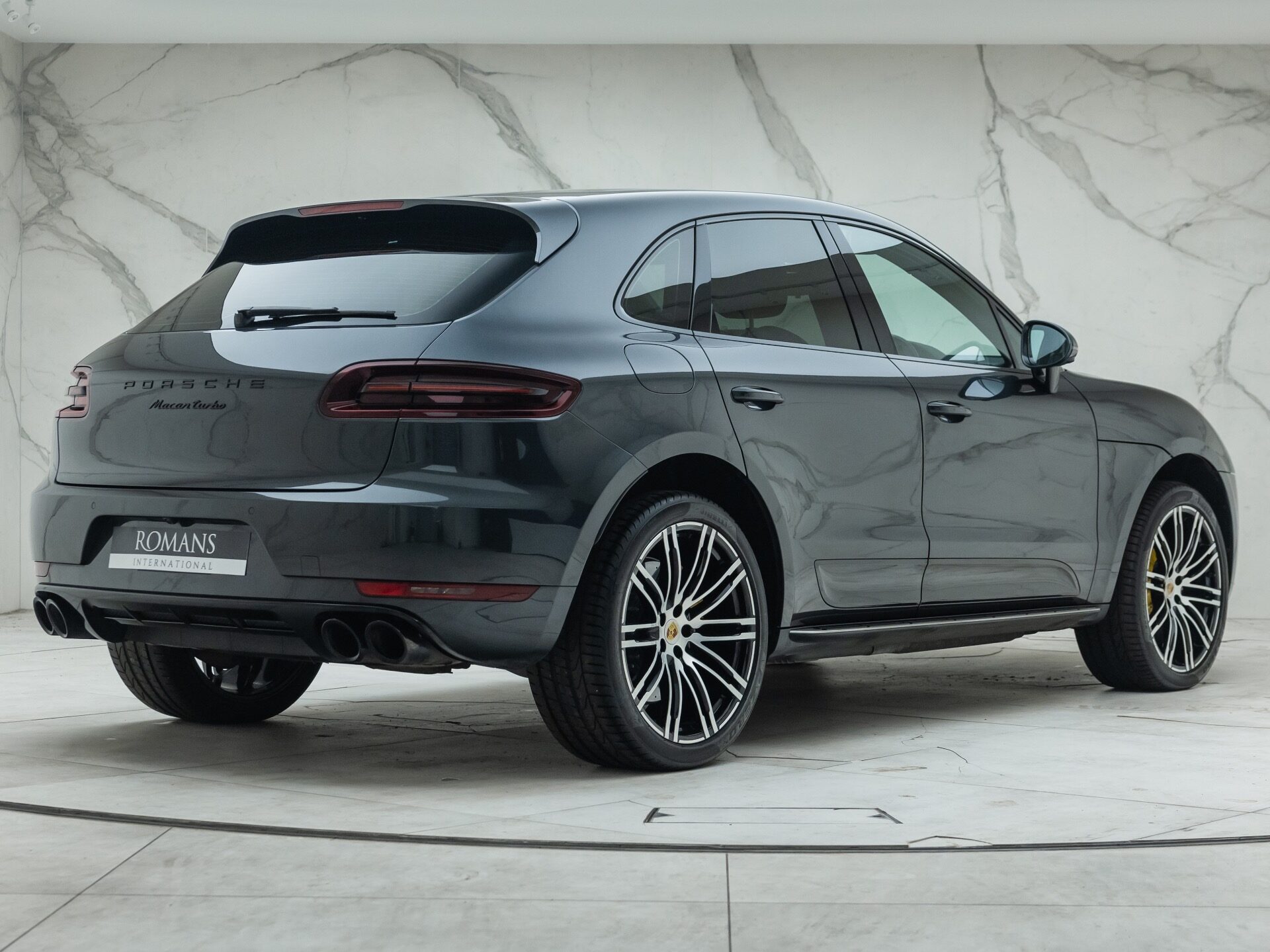 Used Porsche Macan TURBO for sale | Volcano Grey Metallic