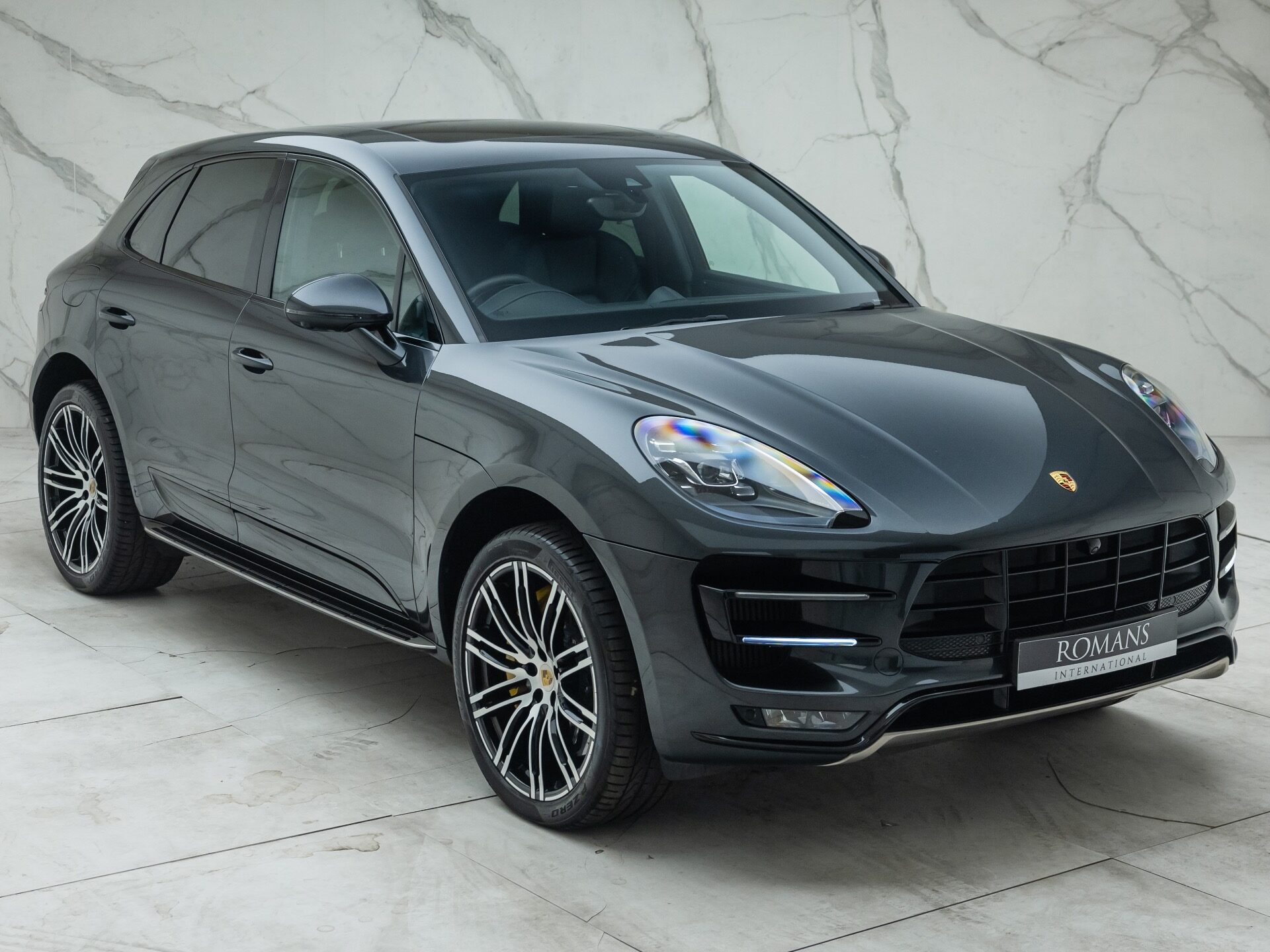 Used Porsche Macan TURBO for sale | Volcano Grey Metallic