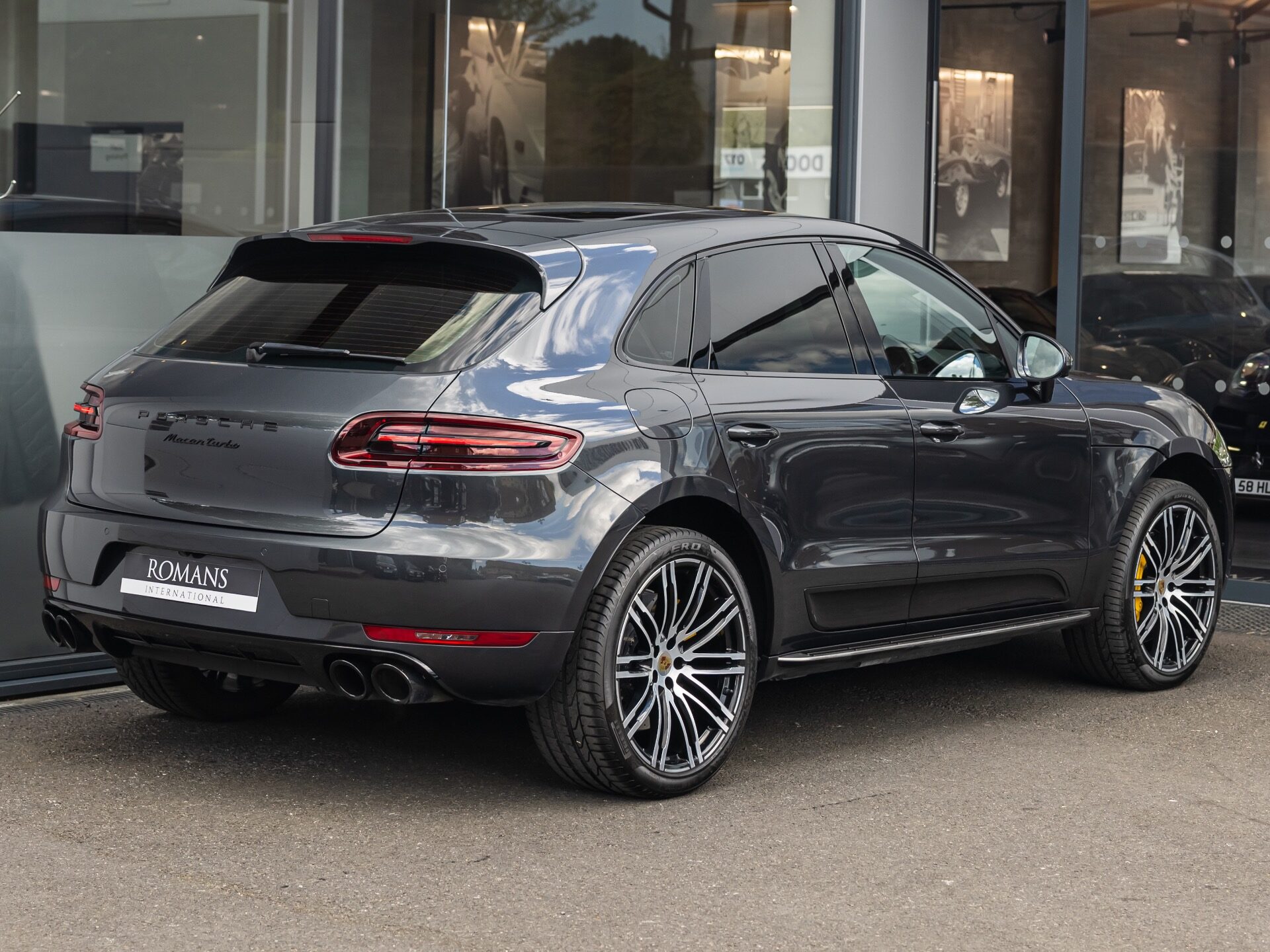 Used Porsche Macan TURBO for sale | Volcano Grey Metallic