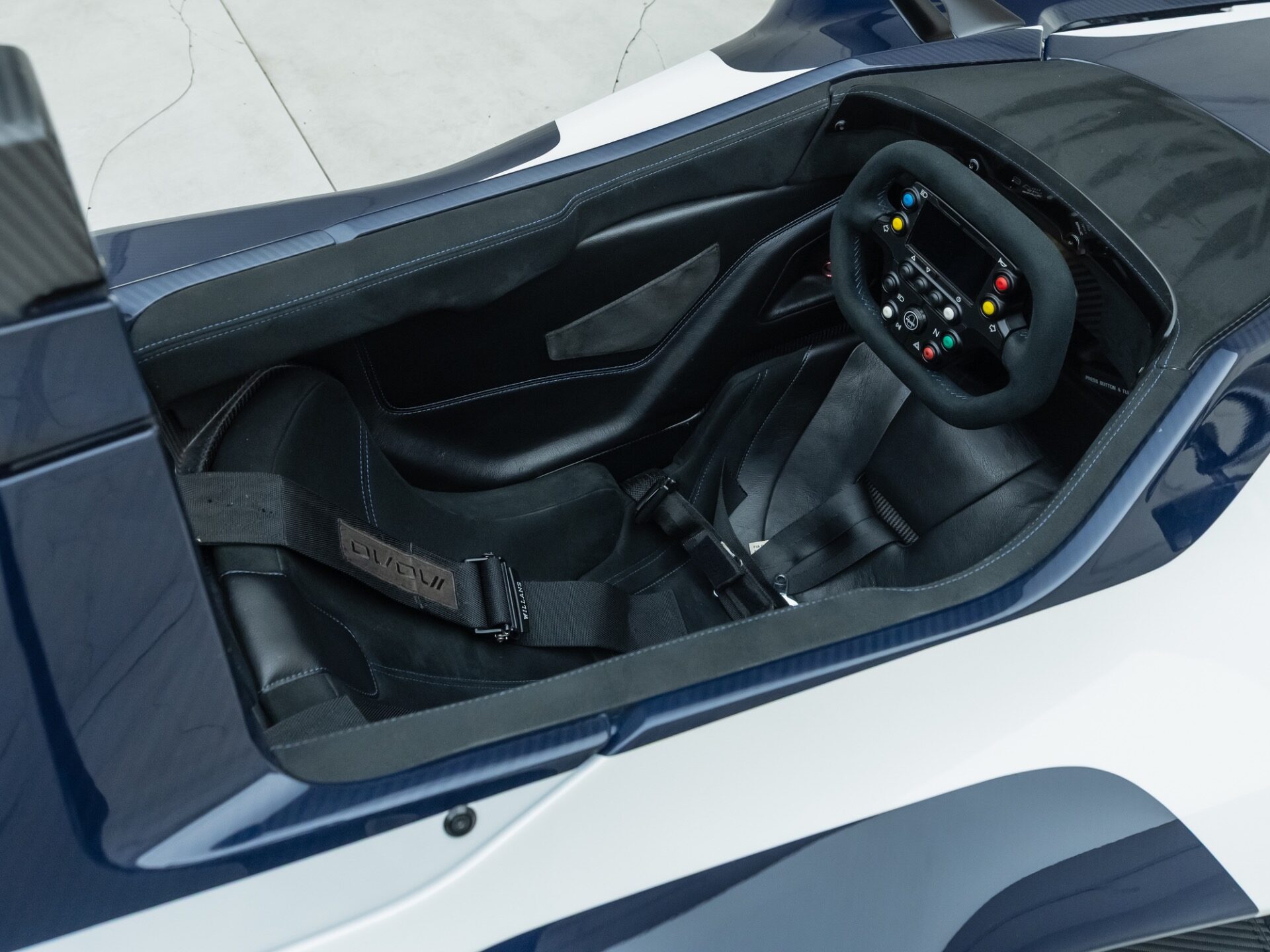Used Bac Mono for sale | Blue Tinted Carbon & Pearlescent White