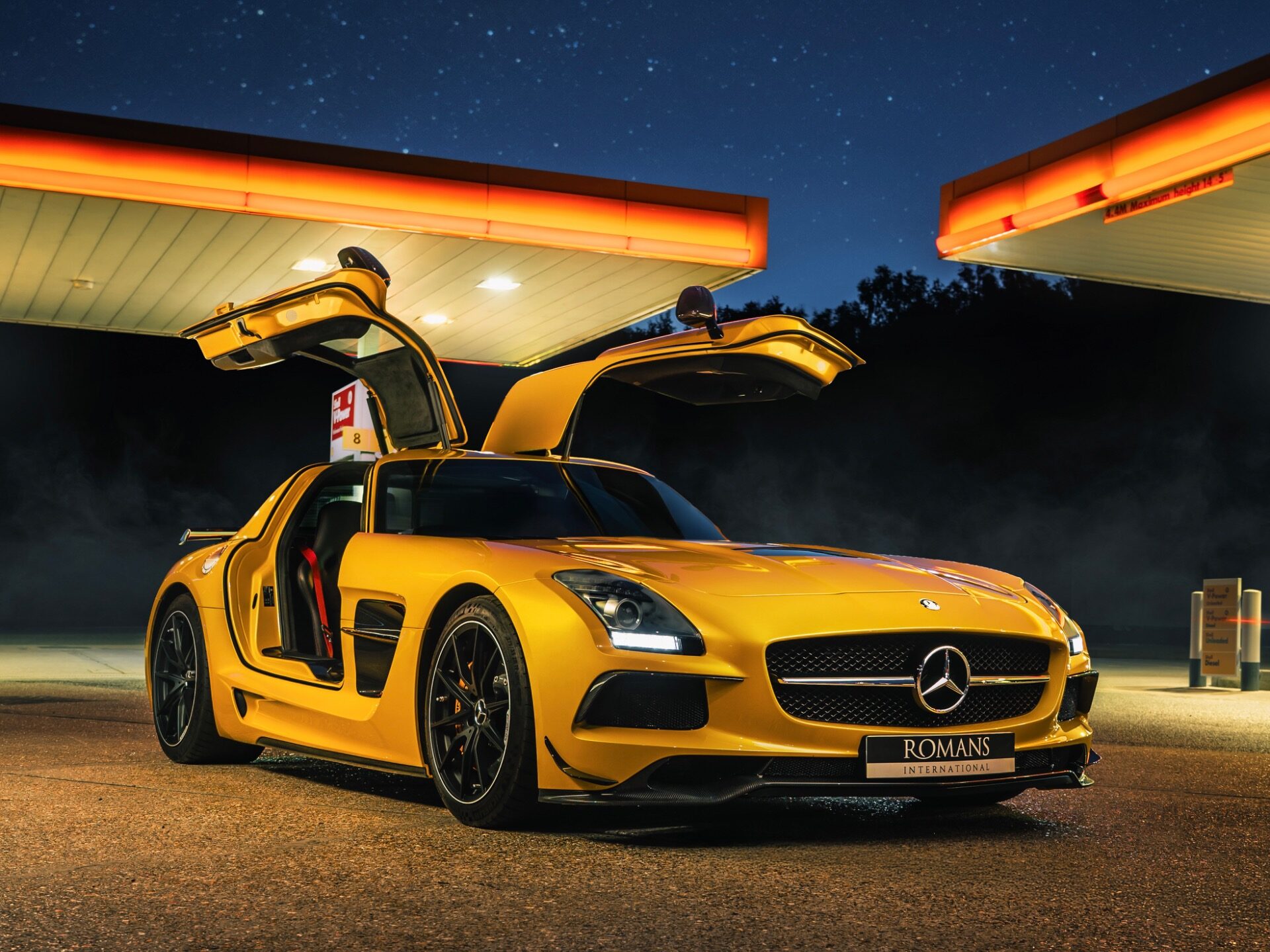 Used Mercedes-Benz SLS AMG Black Series for sale | AMG Solarbeam Yellow