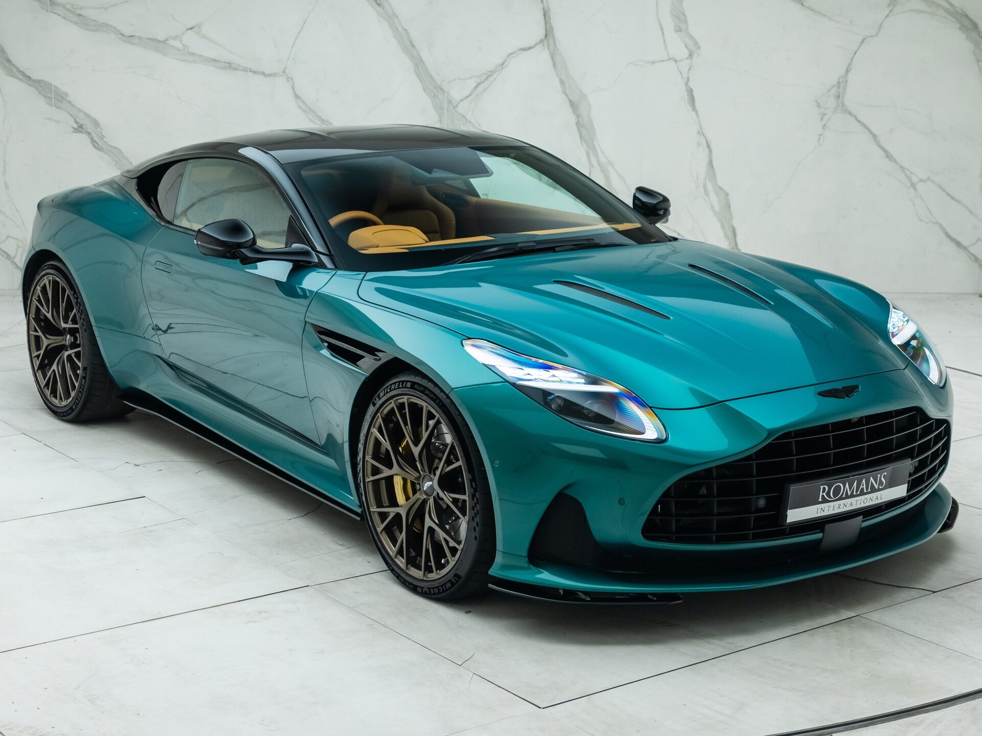Used Aston Martin DB12 V8 for sale | Aston Martin Racing Green