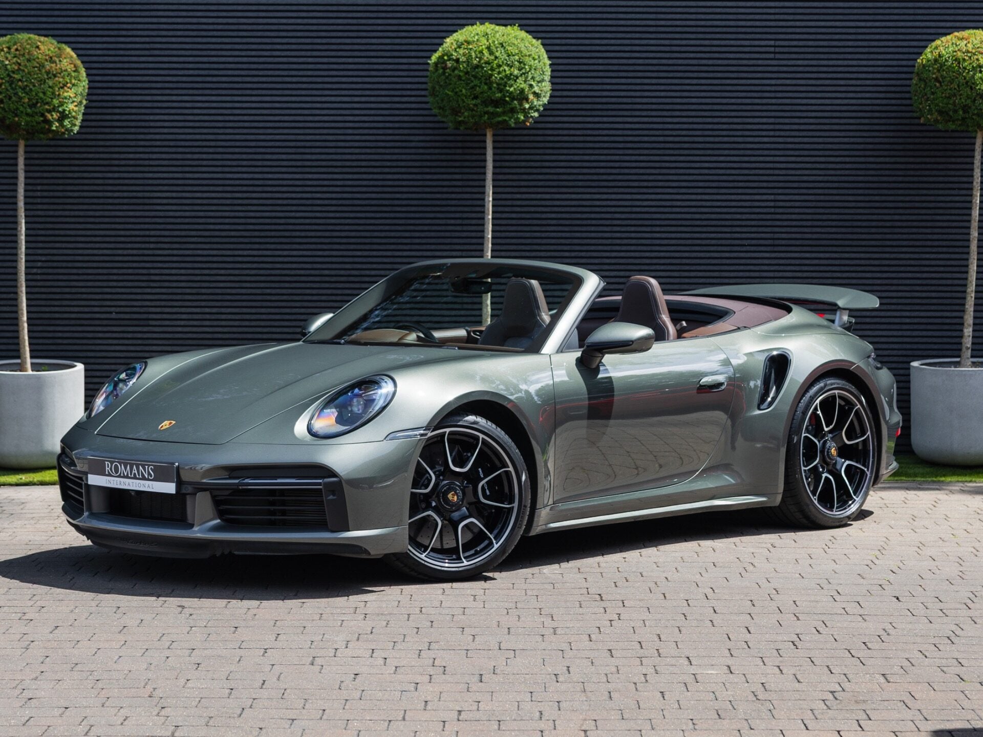 Used Porsche 911 Turbo S Cabriolet (992) for sale | Aventurine Green ...