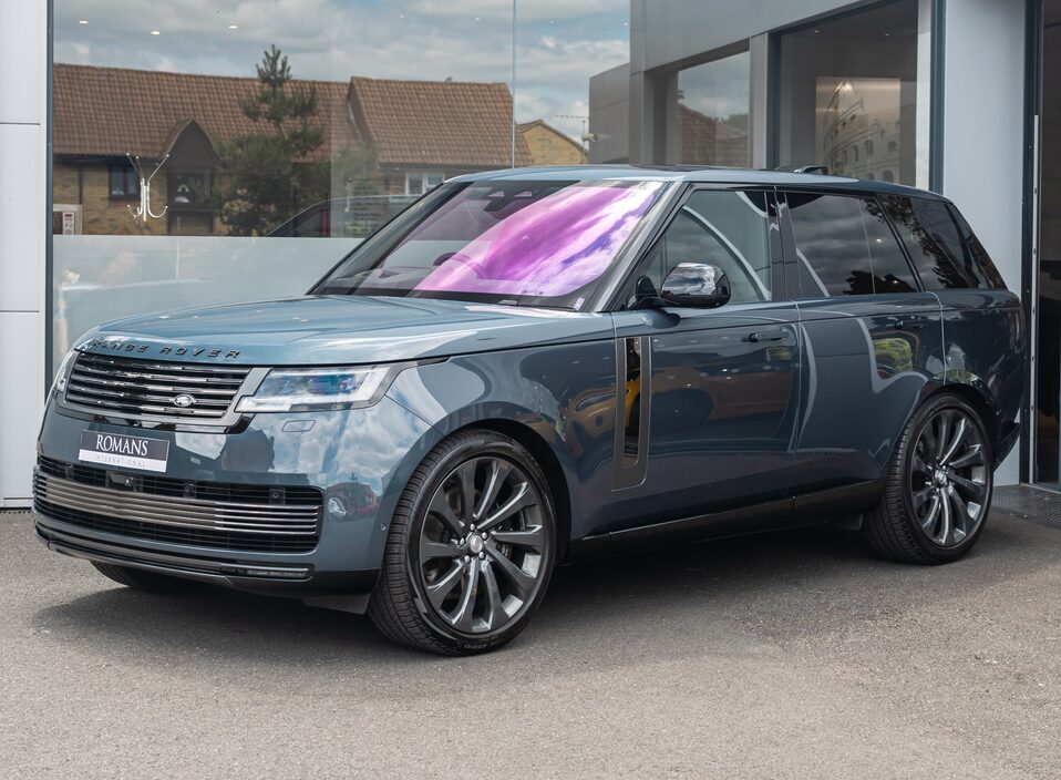 Used Land Rover Range Rover P530 SV for sale | Varesine Blue Metallic