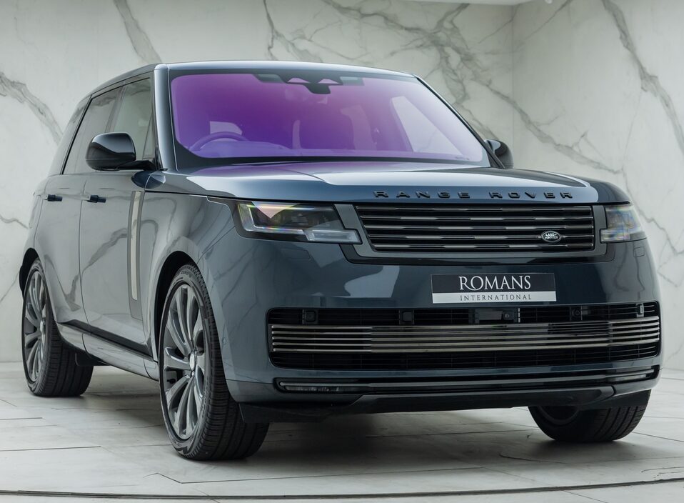 Used Land Rover Range Rover P530 SV for sale | Varesine Blue Metallic
