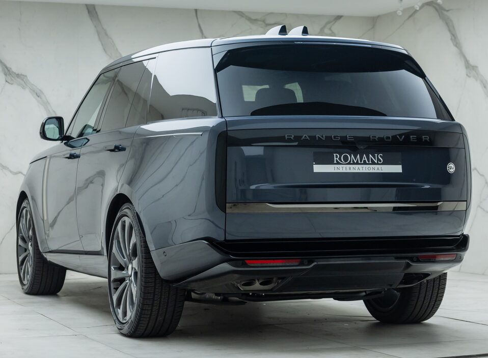 Used Land Rover Range Rover P530 SV for sale | Varesine Blue Metallic