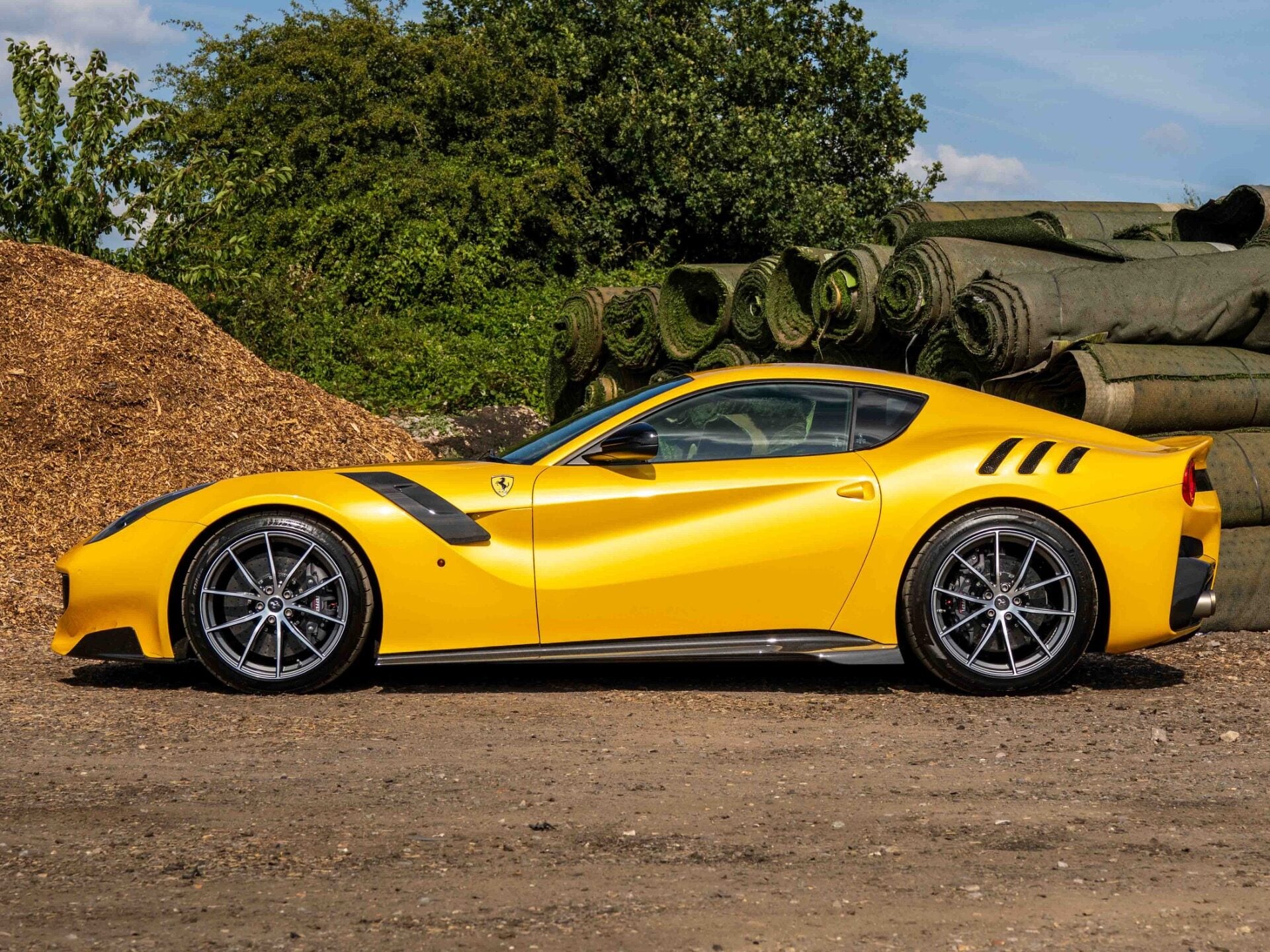 Used Ferrari F12 TDF for sale | Giallo Triplo Strato