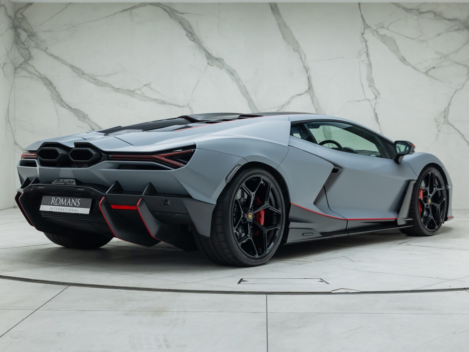 Used Lamborghini Revuelto for sale | Grigio Acheso