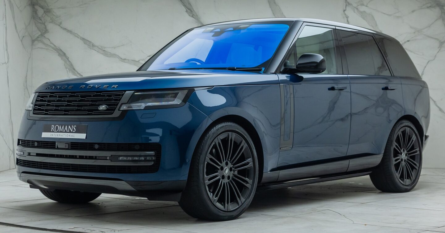 Used Land Rover Range Rover D350 AUTOBIOGRAPHY for sale | Petrolix Blue