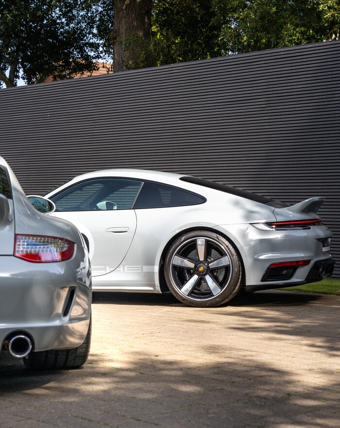 Sell My Supercar | Sell My Luxury Car - Romans International