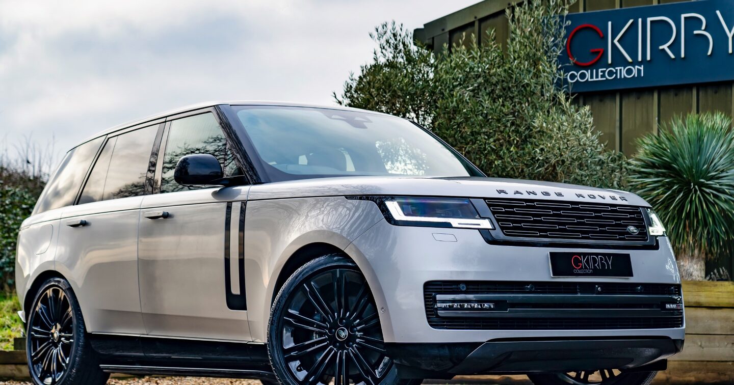 Used 2022 Land Rover Range Rover D350 SE for sale | GKirby Collection