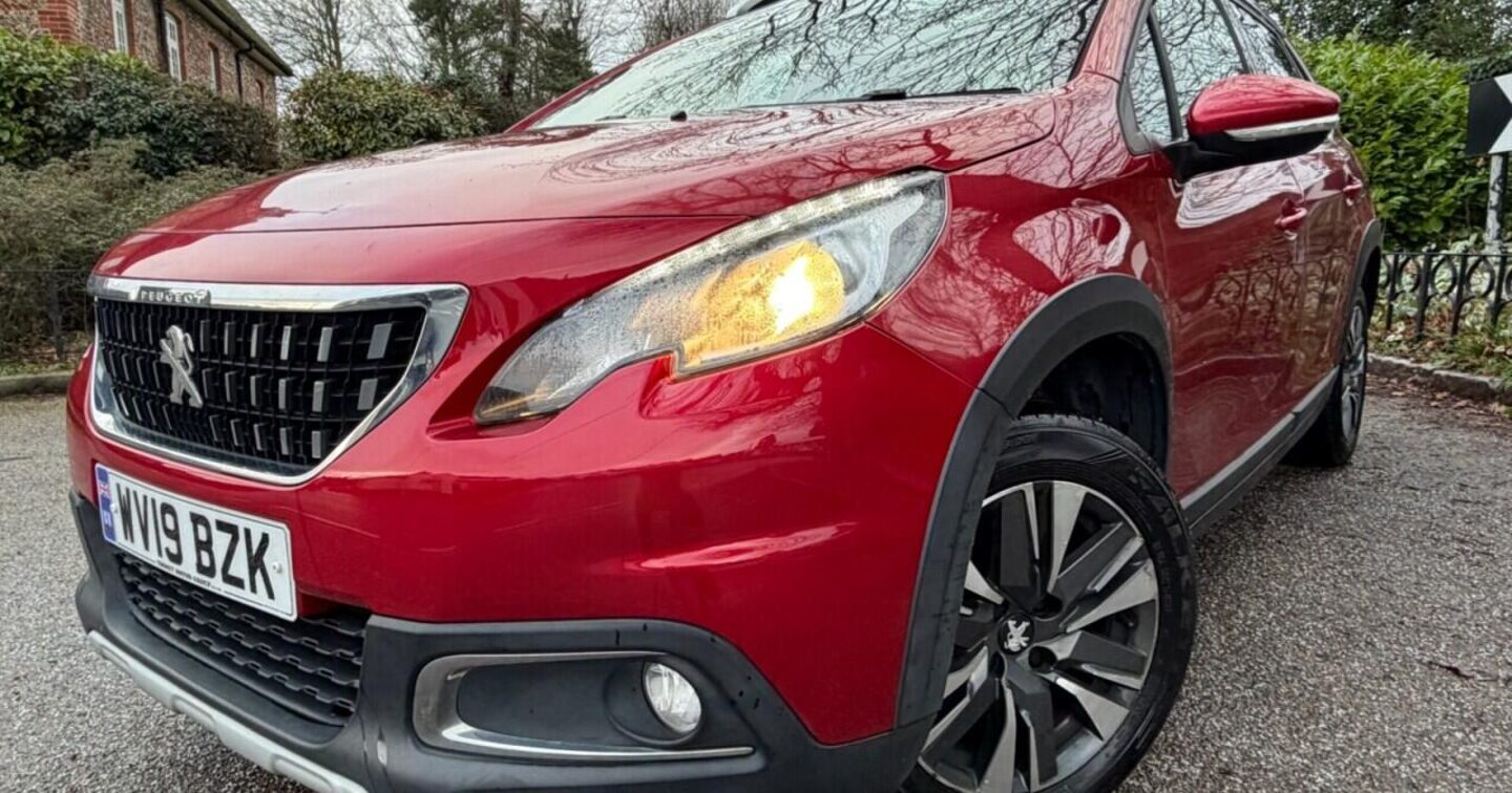 Used 2019 Peugeot 2008 1.2 PureTech Allure Premium SUV 5dr Petrol ...