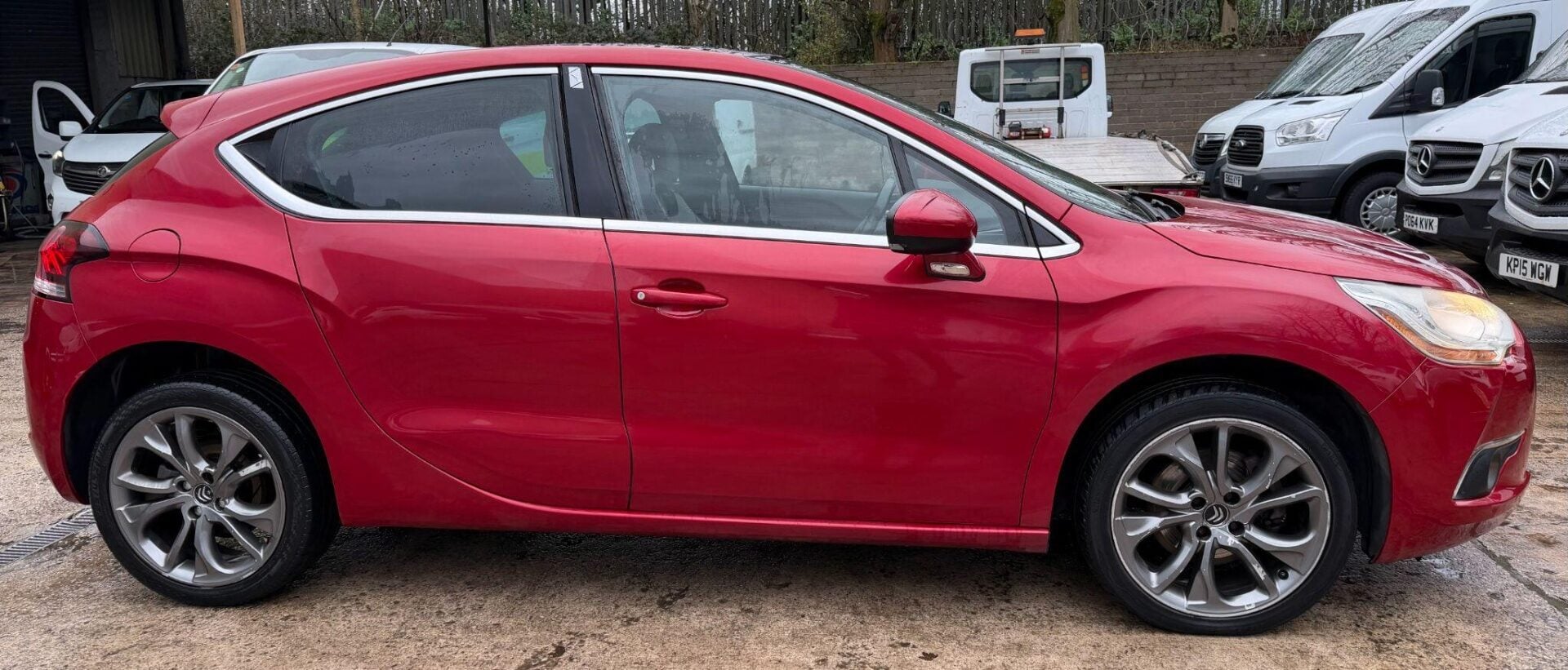 Used 2013 Citroen DS4 2.0 HDi DStyle Hatchback 5dr Diesel Auto Euro 5 ...