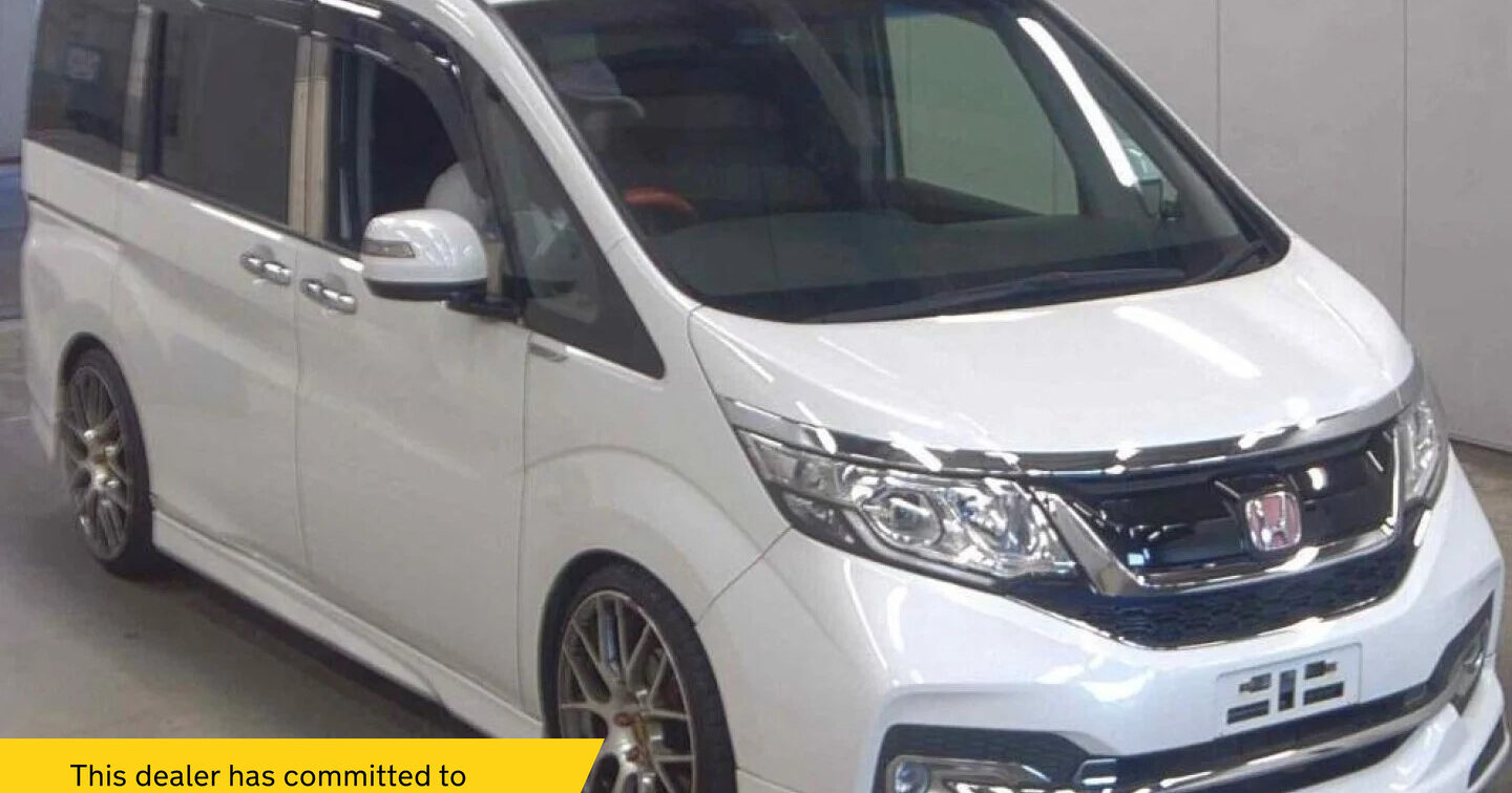 Used 2015 Honda Stepwagon RP3 1.5 Turbo Spada Waku Waku Doors for sale ...