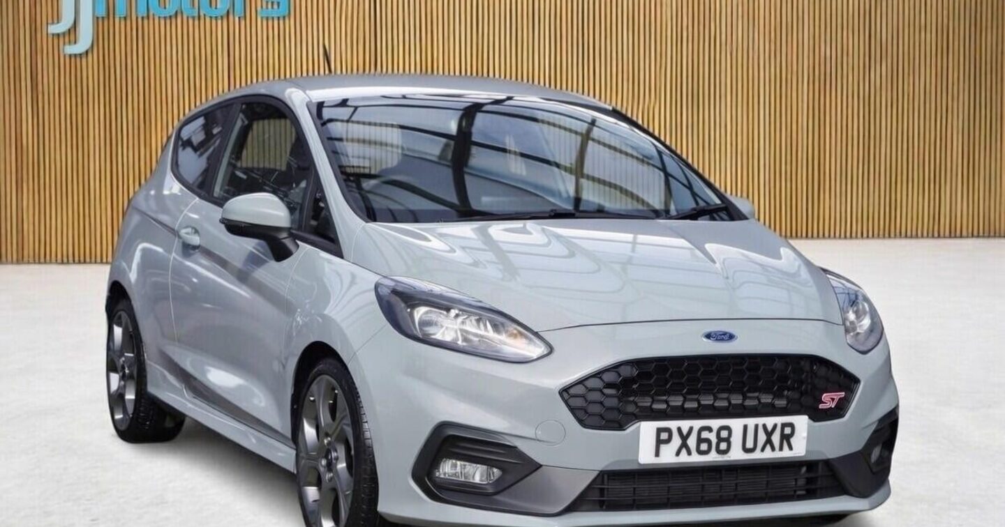 Used 2018 Ford Fiesta 1.5T EcoBoost ST-2 Euro 6 3dr for sale | JJ ...