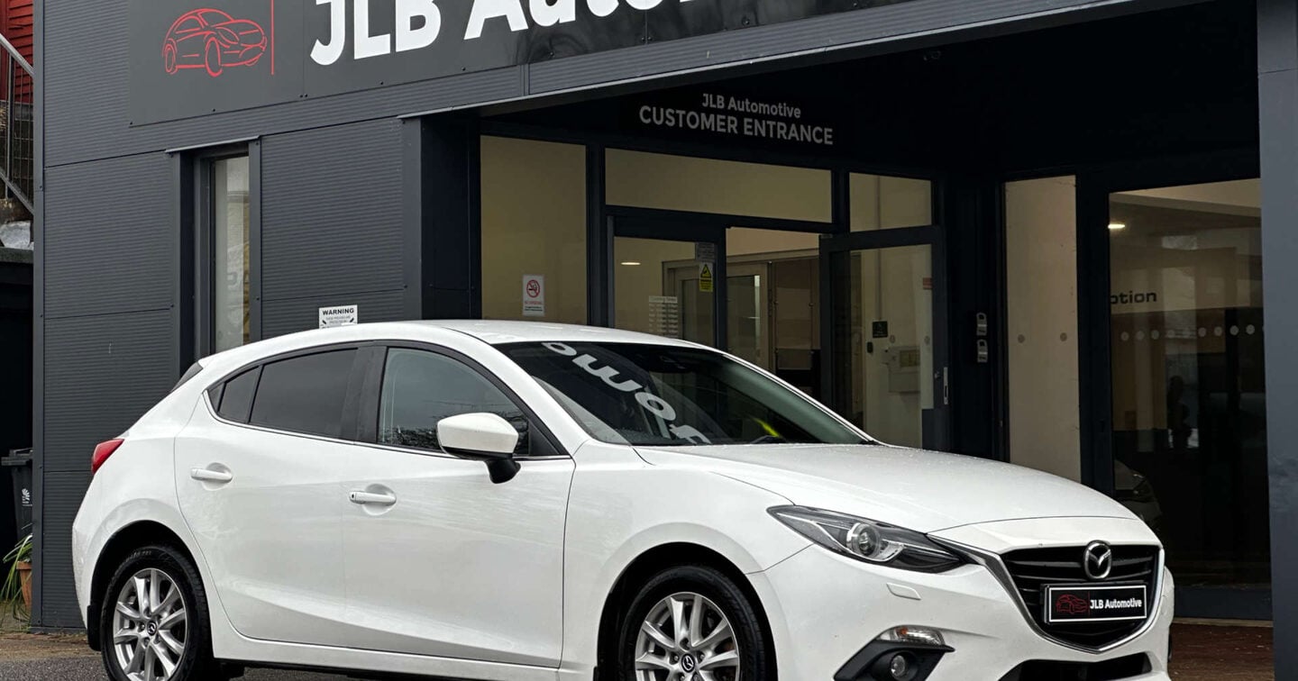 Used 2015 Mazda 3 2.0 Mazda3 SE-L 5dr for sale | JLB Automotive