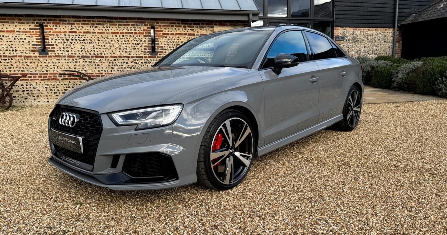 Used 2017 Audi RS3 2.5 TFSI S Tronic quattro Euro 6 (s/s) 4dr for sale ...