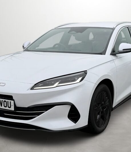 Used 2025 BYD Seal 6 1.5 DM-i Boost 5dr e-CVT for sale | Eastbourne ...