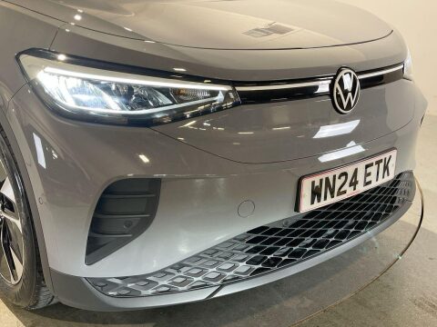 Used 2024 Volkswagen Id.4 Pro 77kWh Life SUV 5dr Electric Auto (286 ps ...