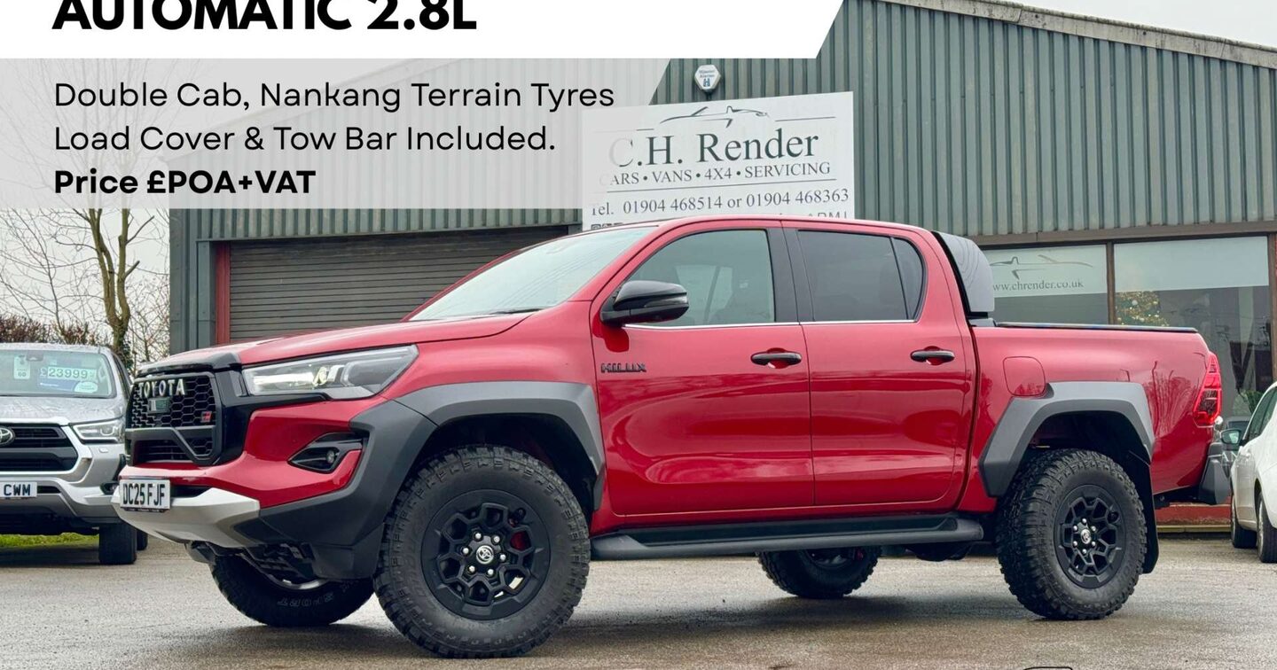 Used 2025 Toyota Hilux 2.8 HI-Lux GR Sport D-4D 4WD DCB 4WD 4dr for ...