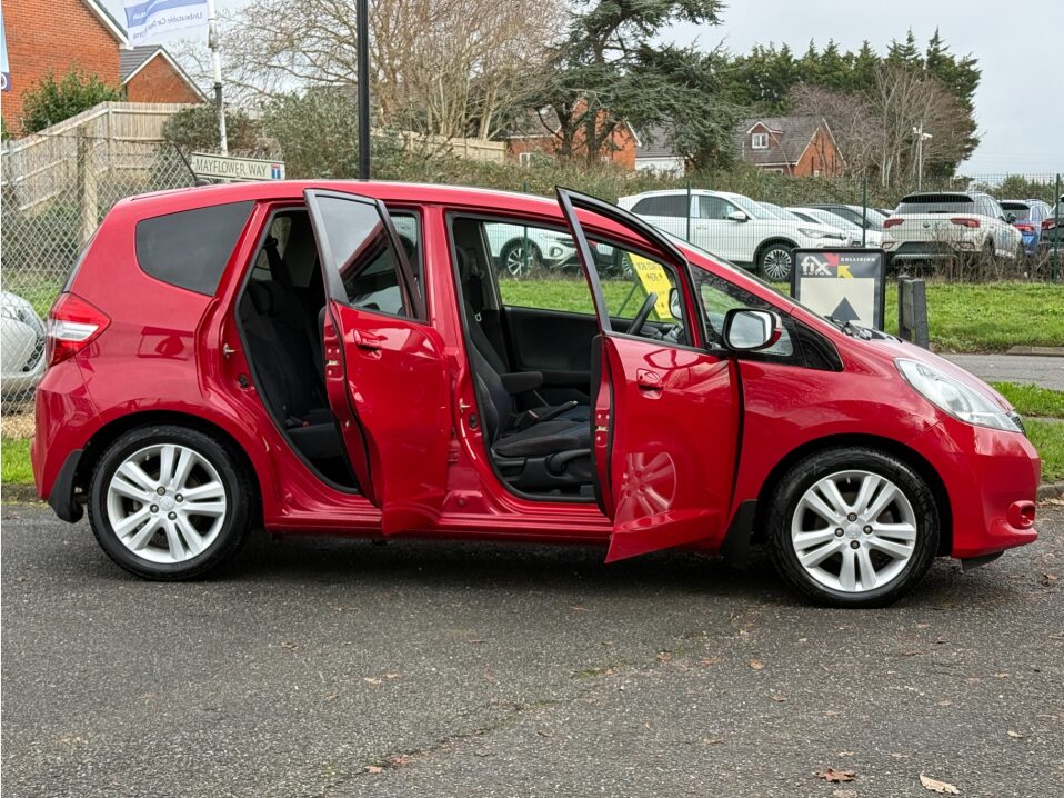 Used 2015 Honda Jazz I-VTEC EX 19,467 MILES for sale | Roundstone Car Sales