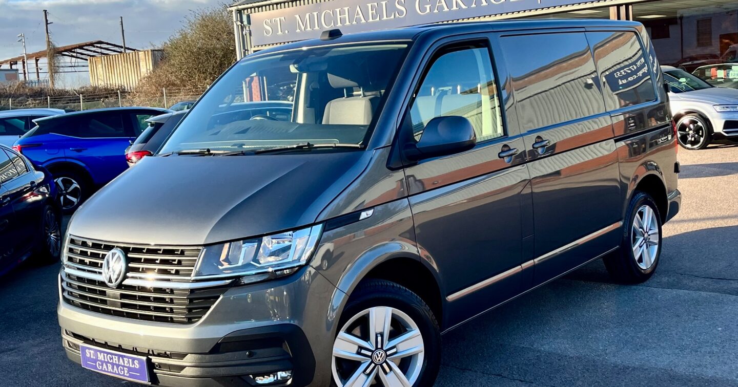 Used 2020 Volkswagen Transporter T28 TDI P/V HIGHLINE for sale | St ...